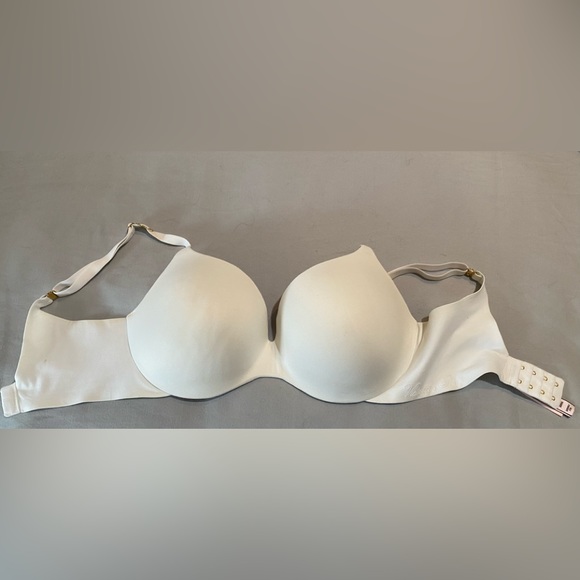 Victoria's Secret | Intimates & Sleepwear | Victorias Secret White Bra ...